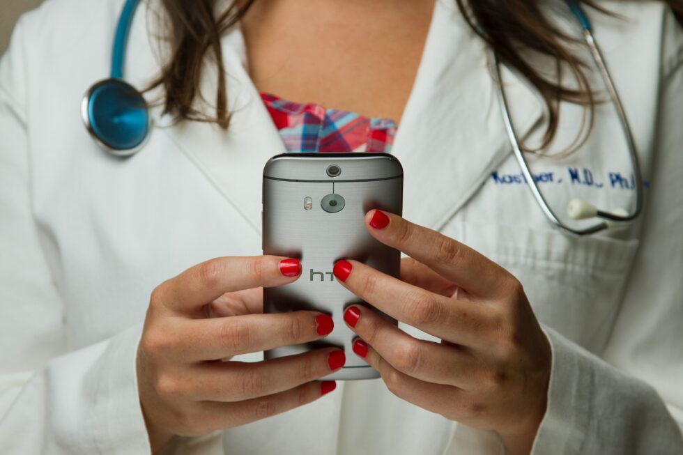 A Quick Guide On Secure Text Messaging For Healthcare